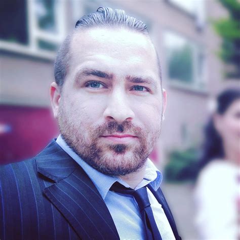 adnan hodzic medium