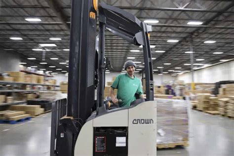 Third Party Fulfillment Vs Drop Shipping Decoding The Difference