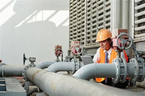 How AI And IoT Are Used To Monitor And Detect Leaks In Pipelines