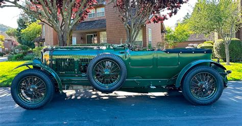 Bentley Utilizó Dibujos De Diseño Originales Para Recrear