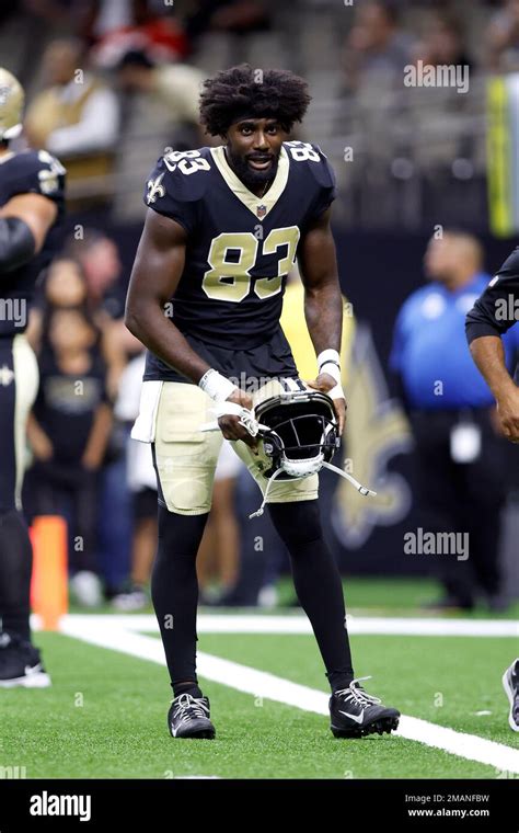 New Orleans Saints Tight End Juwan Johnson 83 Warms Up Before An Nfl