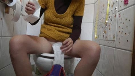 Hd Girl Menstruation Pit Stop Toilet Pee Gassy Fart Tampon Removal Poise Pad Change