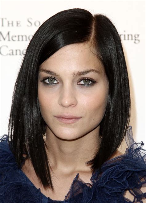 Dark Glossy Straight Shoulder Skimming Long Bob With Side Part Hair