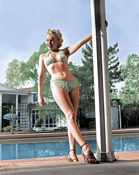 Marilyn Monroe By The Pool Marilyn Monroe Bikini Marilyn Monroe
