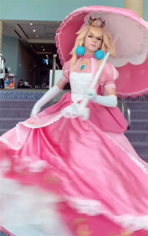 Pin By Parasolprincess On Parasol Princess Peach Super Mario Bros Princess Peach Mario Bros