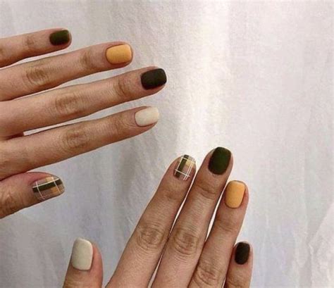 Pin By Fanny Lemus On Nails Minimalist Nail Art Korean Nail Art