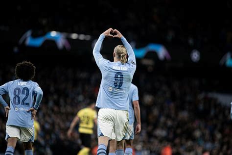 ارلینگ هالند به وعده خود عمل کرد؛ شادی گل به سبک دروگبا عکس طرفداری