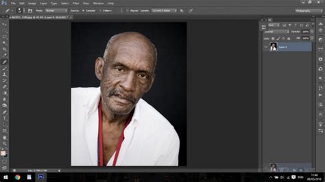 How To Remove Wrinkles Using Adobe Photoshop CC