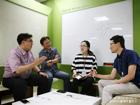 홀로그램의 원리와 디스플레이~ 디지털 홀로그래픽 디스플레이