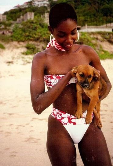 Swimsuitologist Fetching Models