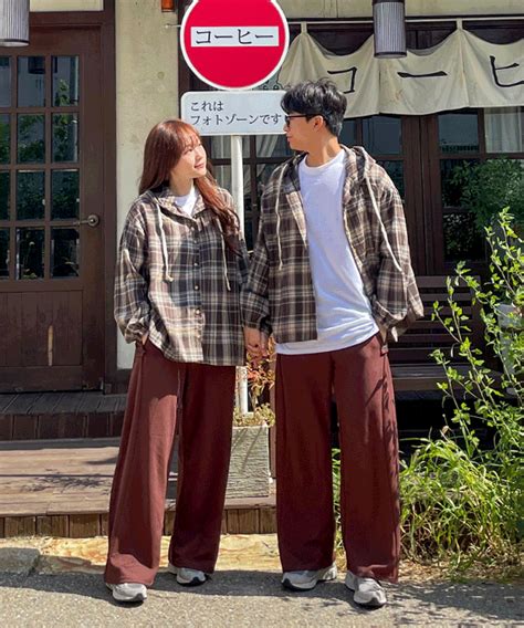 [체크남방정석 3컬러] 빈티지 오버 가을 긴팔 체크 후드 셔츠 남방 빅사이즈 커플후드 커플셔츠 커플티 사이드 스냅 와이드 팬츠 커플룩 시밀러룩 데이트룩 데일리 에이블리