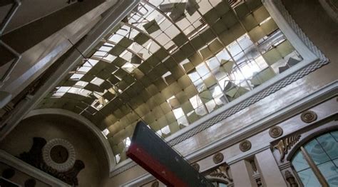 ОХУ ын Псков хотын нисэх онгоцны буудал руу дроноор халдлага үйлдсэний улмаас 4 нисэх онгоц