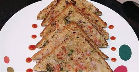 Crispy Rava Open Toast Sandwich Recipe By Sanchita Mittal Cookpad