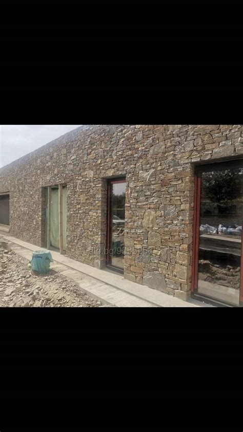 Каменна зидария Строителни услуги Благоевград Строителни работници с голям опит в каме