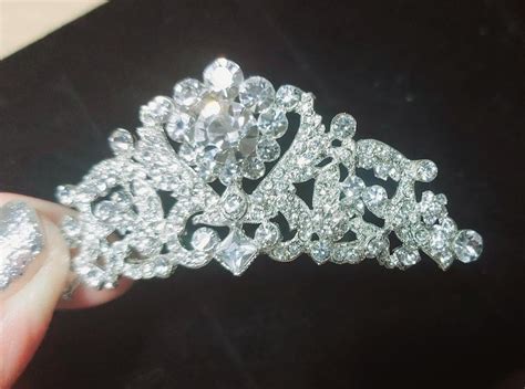 티아라 여왕 왕관 자동핀 헬로마켓