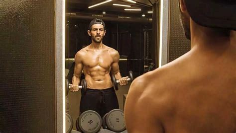 After A Dentist Kartik Aaryan Is Getting Beefed Up To Play A Boxer