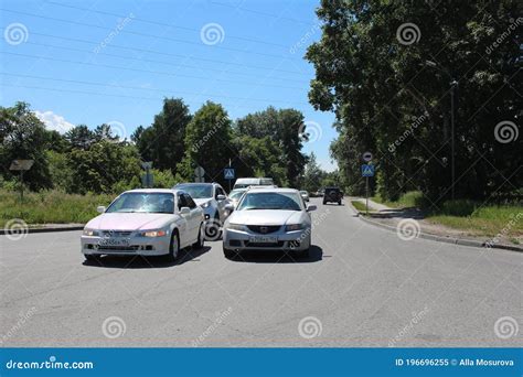 Cars Leave At The Intersection Of The Road Editorial Image Image Of Driver Road 196696255