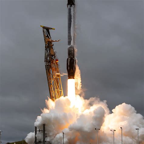 Platform • Varda Space Industries