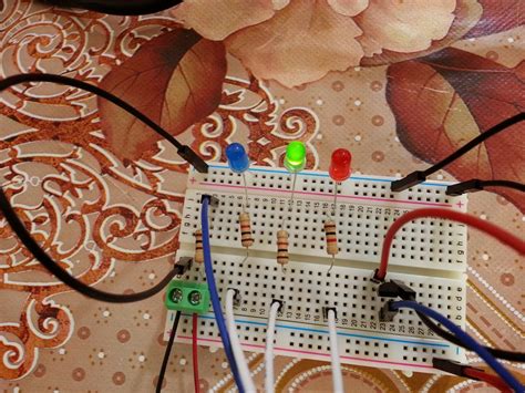 Khamis Siksek Open Source Second Arduino Project