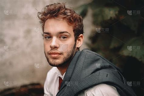 一个年轻人的肖像