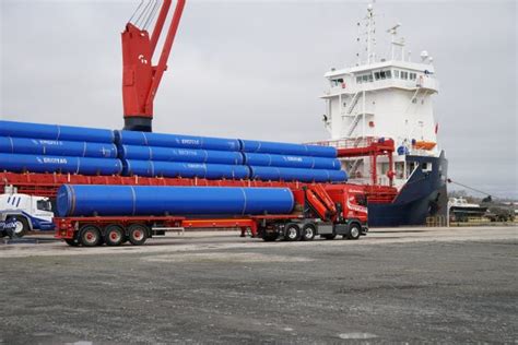 Offloading Of Coated And Lined Steel Pipes At Docks Ft Pipeline Systems