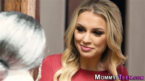 Taboo Teen Making Out With Stepmom