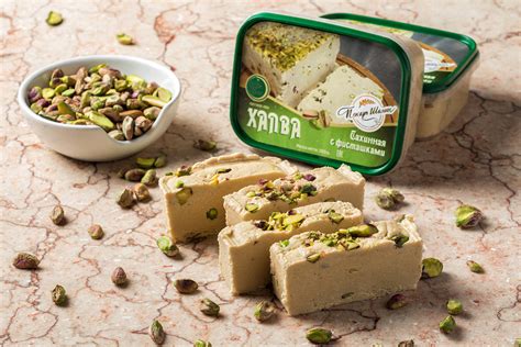 Халва кунжутная (тахинная) с фисташками, 280гр. — ПЕКАРЬ ШАХИН