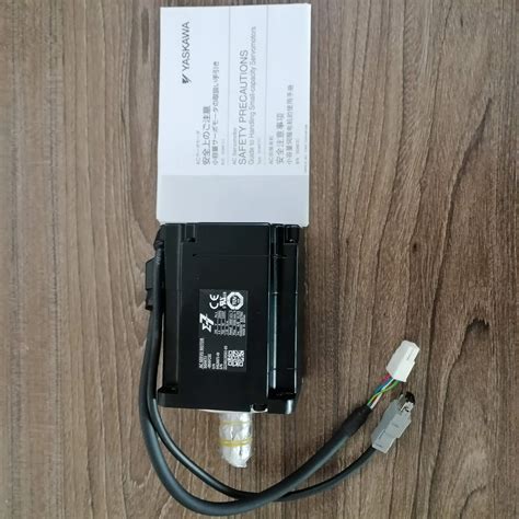 Yaskawa Plc Original Cnc Ac Servo Motor Sgm J Afc S Buy Cnc Ac Servo Motor Sgm J Afc S