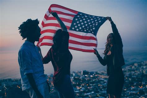 Miley Cyrus Party In The Usa Lyrics Explained And Song Meaning