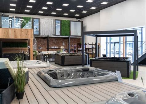 Superior Wellnesshot Tub Showroom Hot Tub Store Near Me Superior