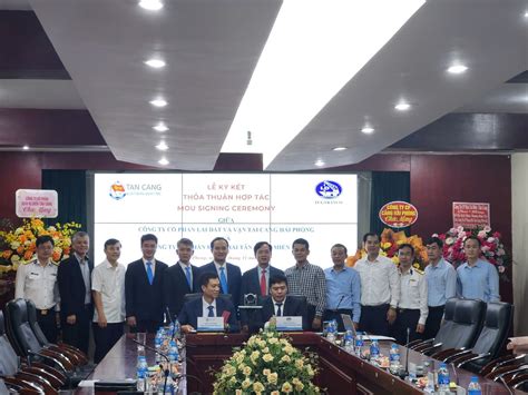Công ty cổ phần Hàng hải Tân Cảng Miền Bắc TCM và Công ty CP Lai dắt và Vận tải Cảng Hải Phòng