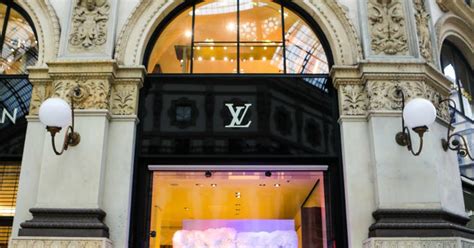 Louis Vuitton: Eine Reise durch die Jahrhunderte des Luxus