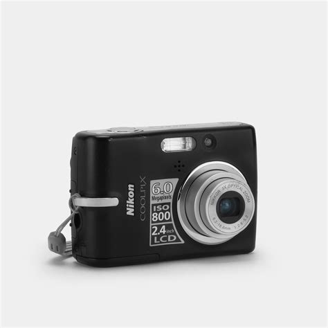 Nikon Coolpix L11 Point And Shoot Digital Camera