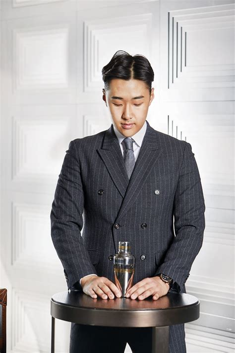 칵테일and피플 2018 제임슨 바텐더볼 코리아에서 우승한 Jw메리어트 동대문스퀘어 더 그리핀의 서정현 바텐더