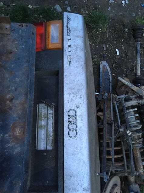 Продам запчасти на ауди 100 сигара — Audi 80 (B2), 1,6 л, 1986 года ...
