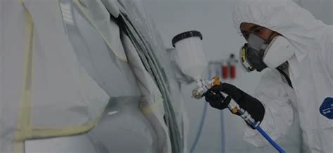 Bodi And Cat Mitsubishi Motors Indonesia