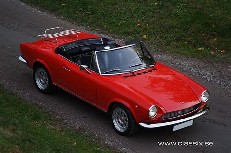 Classix Av Schiebler Fiat 124 Sport Spider 1969 SÅld