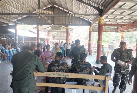 လယ်ဝေးမြို့နယ်အတွင်းရှိ ငလျင်ဘေးသင့်ပြည်သူများအား သီရိလင်္ကာနိုင