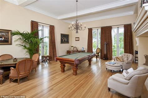Scarface Mansion Interior At Louise Forsman Blog