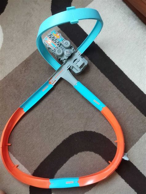 Hot Wheels, трек Шалена вісімка , трек , хотвілс: 1 300 грн. - Машинки ...