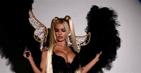 Уральскую диву позвали на телевидение