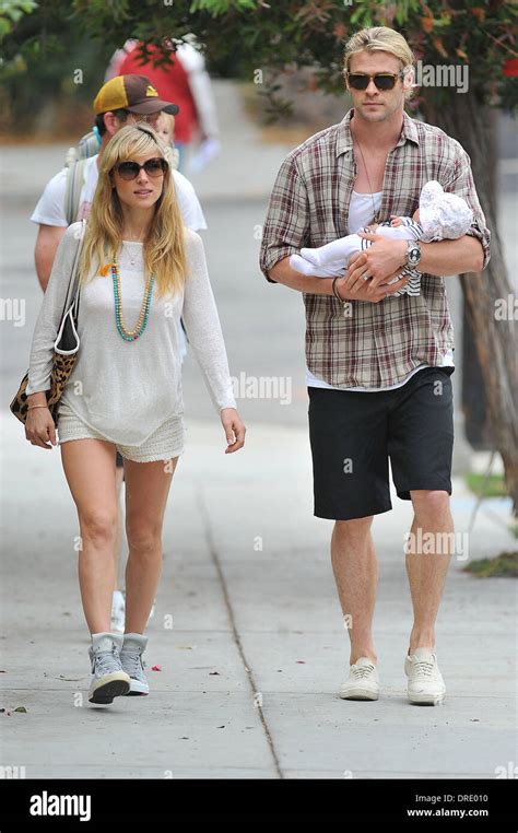 Elsa Pataky Husband Chris Hemsworth And Their Daughter India Rose Out