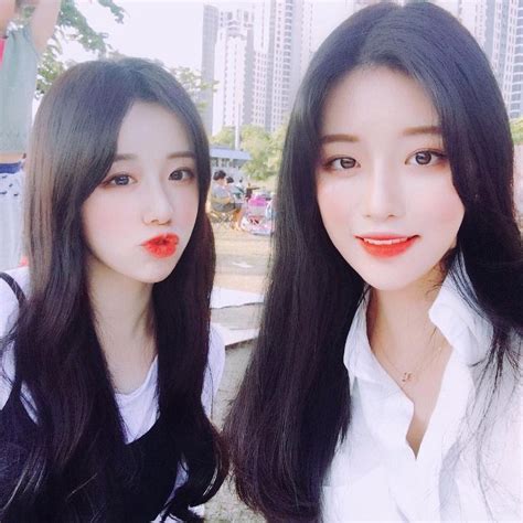 홍민하 And 멜팅코코 🌙 On Instagram “맨날봐 계속봐” 긴 머리 얼굴형 아름다운