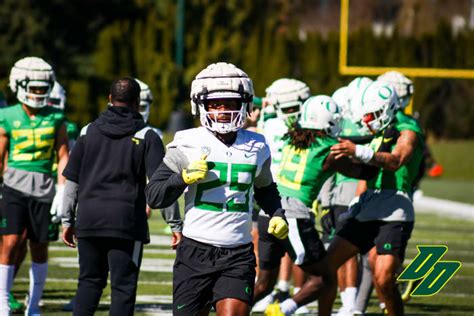 Linebacker Adrian Jackson Leaving Oregon Ducks Football Program