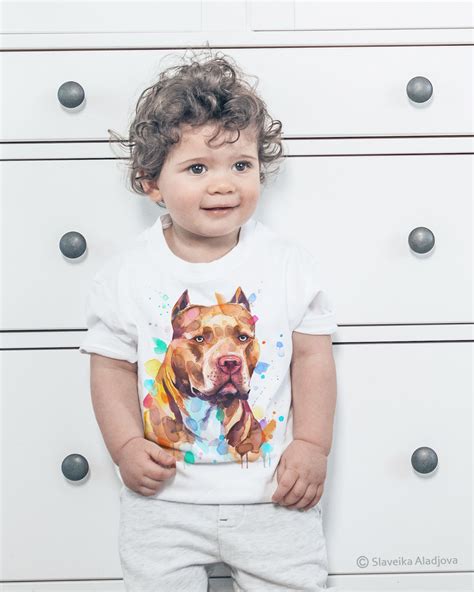 Тениска с куче Питбул