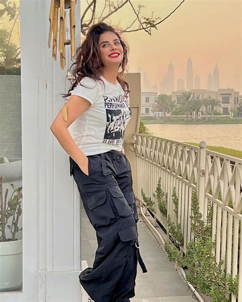 Bigg Boss 18 Who Is Sara Arfeen Khan Likely To Get Kicked Out Of Bb 18 House Heres Why Bigg