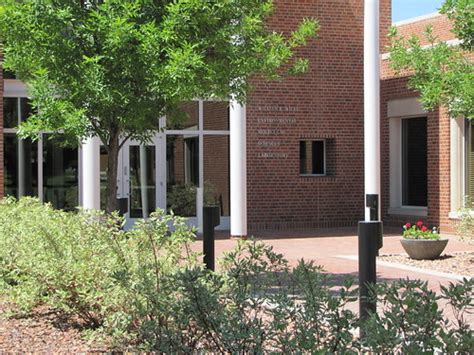 Emsl Entrance The Environmental Molecular Sciences Laborat… Flickr