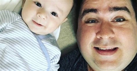 [스낵뉴스] 샘해밍턴 아들 윌리엄과 다정한 셀카 대단한 유전자의 힘