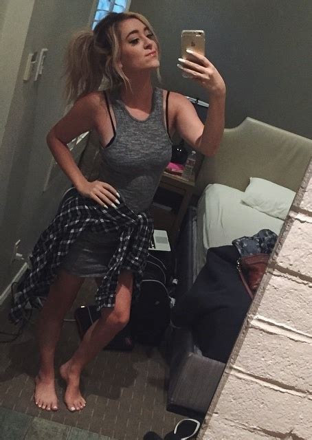 Liz Mace Feet