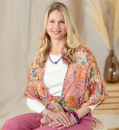 Book Lindsay Marten Ellis